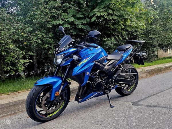 Синий Сузуки GSX-S 2019 в Вильнюс, объемом двигателя 0.75 л и пробегом 56 тыс. км за 6200 €, фото 2 на AUTOMOTO.COM.LV