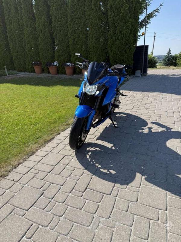 Blue Suzuki GSX-S 2020 in Kaisiadorys, with an engine capacity of 0.75 L and mileage of 30 thousand km for 6500 €, photo 8 on AUTOMOTO.COM.LV