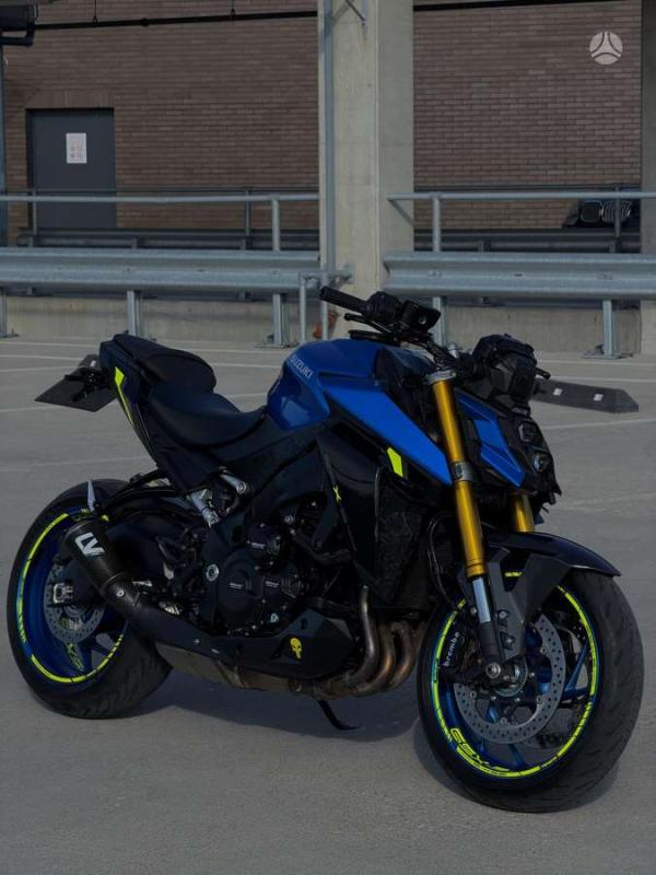 Синий Сузуки GSX-S 2021 в Вильнюс, объемом двигателя 1.00 л и пробегом 10 тыс. км за 7750 €, фото 1 на AUTOMOTO.COM.LV