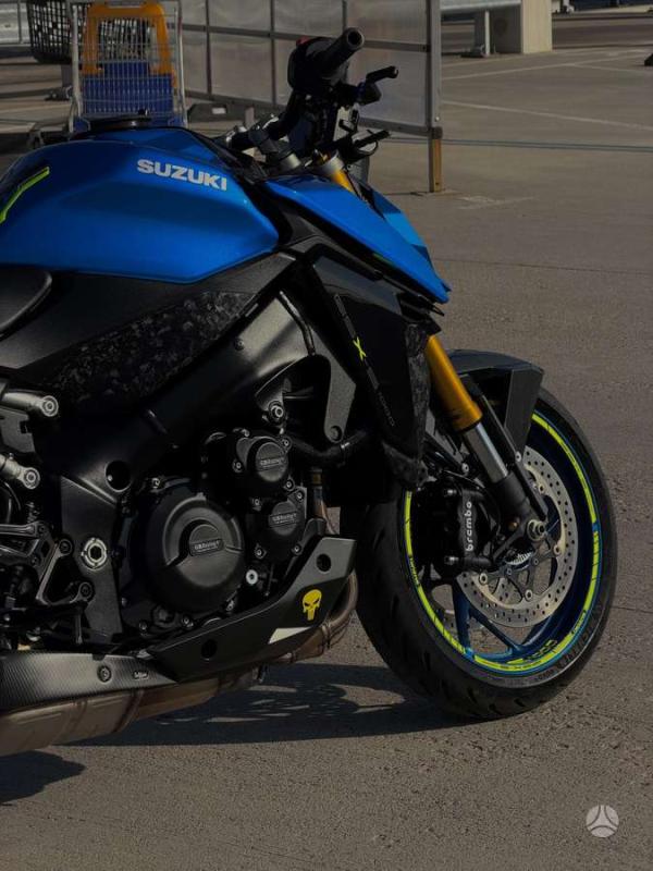 Синий Сузуки GSX-S 2021 в Вильнюс, объемом двигателя 1.00 л и пробегом 10 тыс. км за 7750 €, фото 7 на AUTOMOTO.COM.LV
