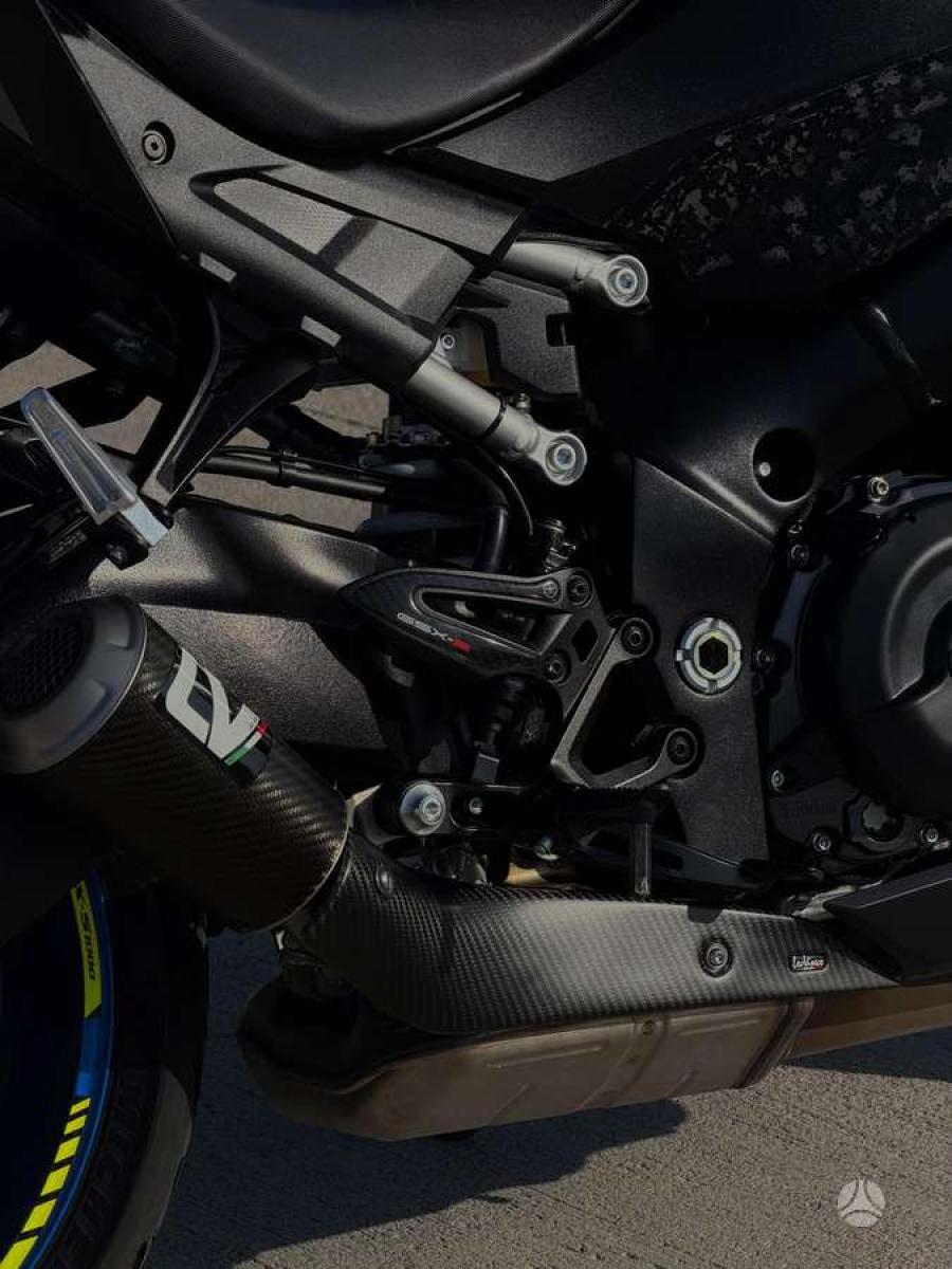 Синий Сузуки GSX-S 2021 в Вильнюс, объемом двигателя 1.00 л и пробегом 10 тыс. км за 7750 €, фото 26 на AUTOMOTO.COM.LV