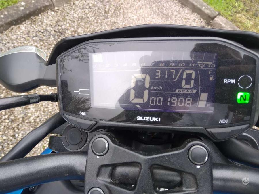 Zils Suzuki GSX-S 2023 Ukmergė, ar dzinēja tilpumu 0.13 L un nobraukumu 2 tūkst. km par 3200 €, foto 8 vietnē AUTOMOTO.COM.LV