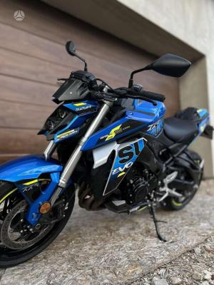 Zils Suzuki GSX-S 2025 Telšiai, ar dzinēja tilpumu 1.00 L un nobraukumu 5 tūkst. km par 7900 €, foto 5 vietnē AUTOMOTO.COM.LV