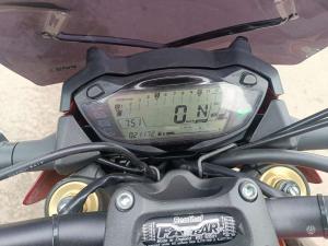 Сузуки GSX-S 2015 в Ионава, объемом двигателя 1.00 л и пробегом 21 тыс. км за 6800 €, фото 6 на AUTOMOTO.COM.LV