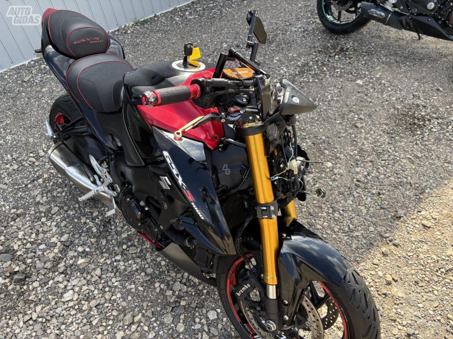 Suzuki GSX-S 2015 in Kelme, with an engine capacity of 1.00 L and mileage of 0 thousand km for 2730 €, photo 17 on AUTOMOTO.COM.LV