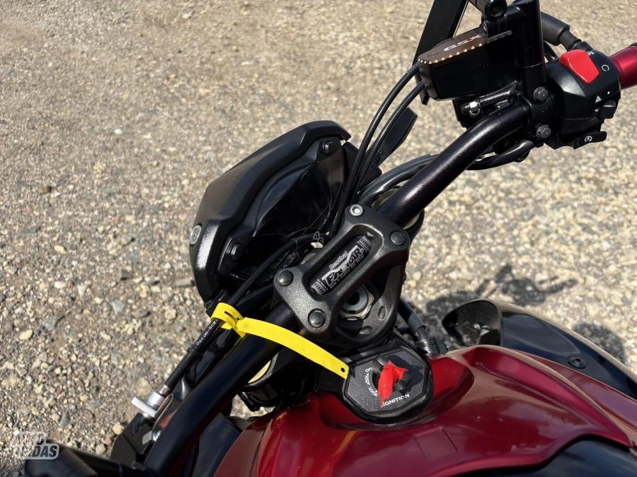 Suzuki GSX-S 2015 in Kelme, with an engine capacity of 1.00 L and mileage of 0 thousand km for 2730 €, photo 19 on AUTOMOTO.COM.LV