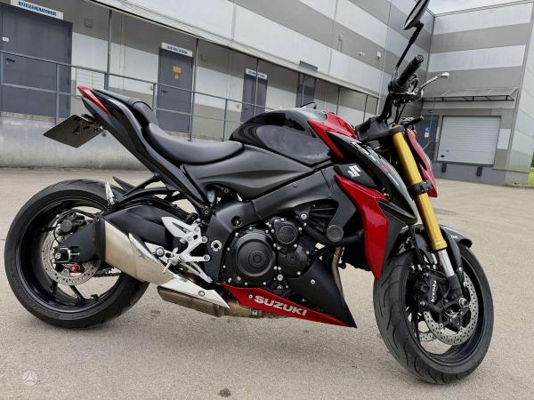 Сузуки GSX-S 2016 в Шяуляй, объемом двигателя 1.00 л и пробегом 32 тыс. км за 6800 €, фото 8 на AUTOMOTO.COM.LV
