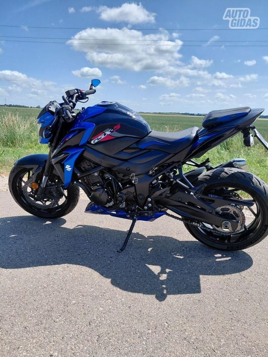 Suzuki GSX-S 2018 in Marijampole, with an engine capacity of 0.00 L and mileage of 0 thousand km for 4500 €, photo 6 on AUTOMOTO.COM.LV