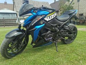Suzuki GSX-S 2019 in Taurage, with an engine capacity of 1.00 L and mileage of 28 thousand km for 4550 €, photo 3 on AUTOMOTO.COM.LV