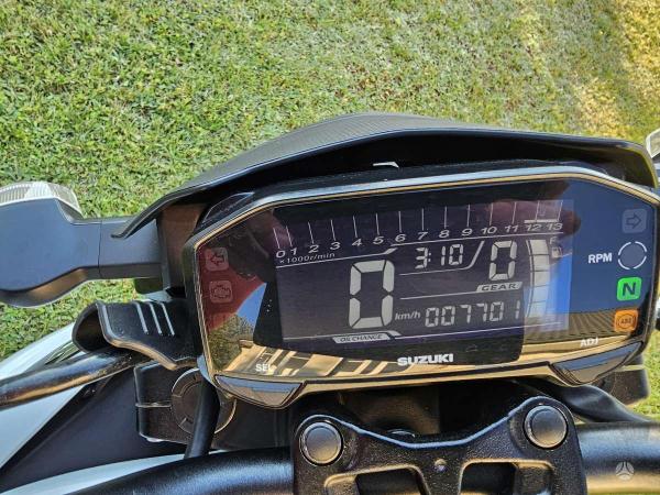 Сузуки GSX-S 2020 в Игналина, объемом двигателя 0.13 л и пробегом 8 тыс. км за 3250 €, фото 6 на AUTOMOTO.COM.LV