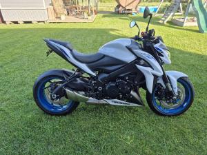 Suzuki GSX-S 2020 in Kursenai, with an engine capacity of 1.00 L and mileage of 7 thousand km for 6666 €, photo 3 on AUTOMOTO.COM.LV
