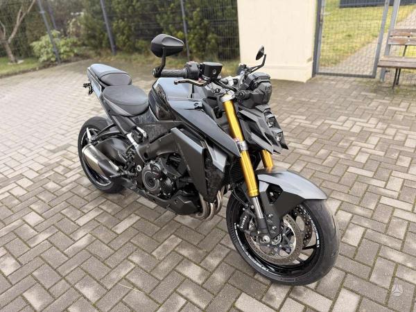 Suzuki GSX-S 2021 in Vilnius, with an engine capacity of 1.00 L and mileage of 26 thousand km for 7950 €, photo 3 on AUTOMOTO.COM.LV
