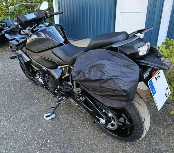 Suzuki GSX-S 2022 in Jurbarkas, with an engine capacity of 1.00 L and mileage of 3 thousand km for 11400 €, photo 5 on AUTOMOTO.COM.LV