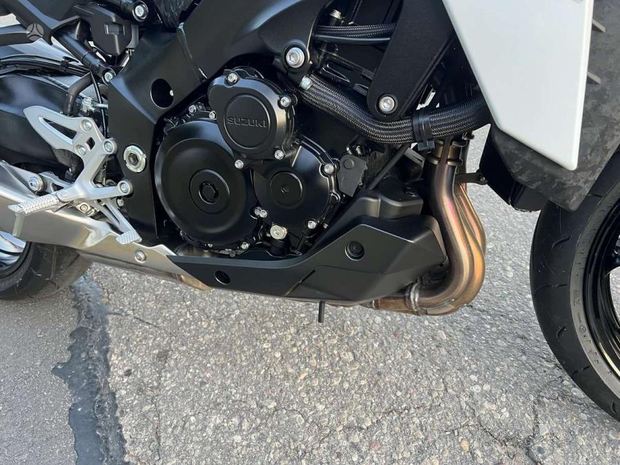 Suzuki GSX-S 2025 Prienai, ar dzinēja tilpumu 1.00 L un nobraukumu 2 tūkst. km par 6550 €, foto 11 vietnē AUTOMOTO.COM.LV