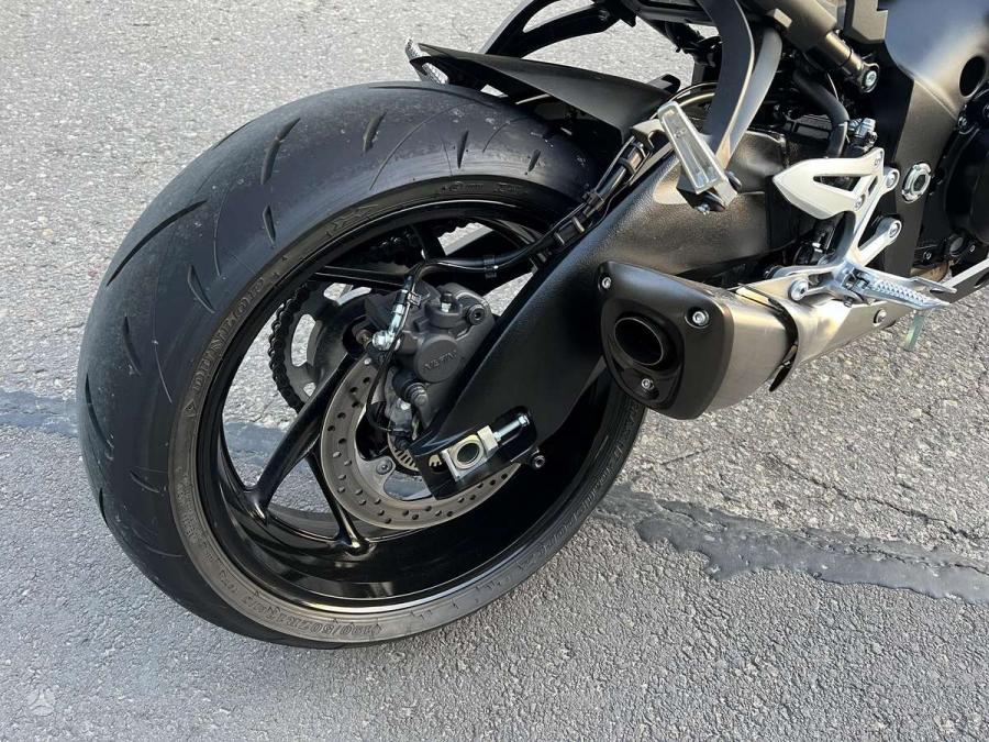 Suzuki GSX-S 2025 Prienai, ar dzinēja tilpumu 1.00 L un nobraukumu 2 tūkst. km par 6550 €, foto 12 vietnē AUTOMOTO.COM.LV
