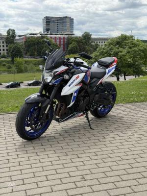 Balts Suzuki GSX-S 2020 Viļņa, ar dzinēja tilpumu 0.75 L un nobraukumu 16 tūkst. km par 6800 €, foto 5 vietnē AUTOMOTO.COM.LV