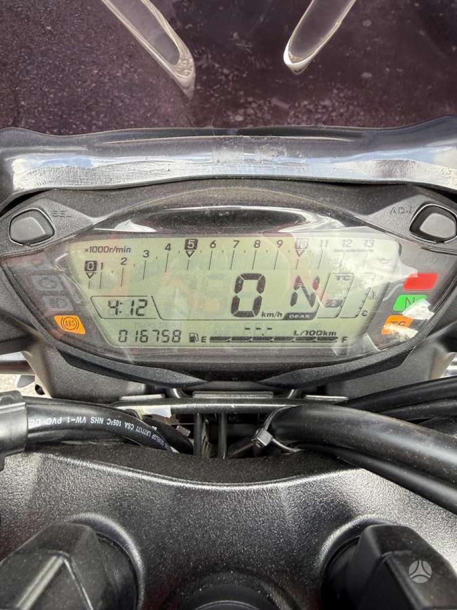 White Suzuki GSX-S 2020 in Alytus, with an engine capacity of 0.75 L and mileage of 17 thousand km for 5800 €, photo 13 on AUTOMOTO.COM.LV