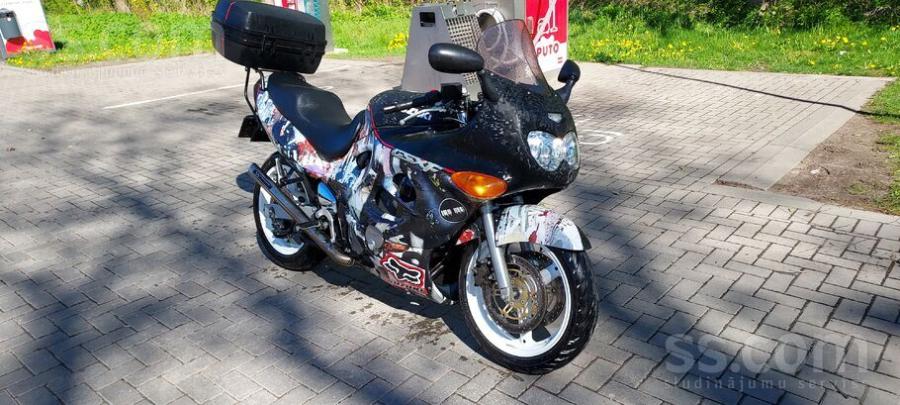 Suzuki GSXF 1998 in Riga, with an engine capacity of 0.60 L and mileage of 0 thousand km for 1350 €, photo 1 on AUTOMOTO.COM.LV