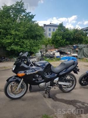 Suzuki GSXF 2000 in Riga, with an engine capacity of 0.60 L and mileage of 0 thousand km for 1650 €, photo 3 on AUTOMOTO.COM.LV