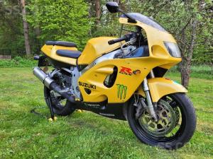 Suzuki Gsxr 1996 in Riga, with an engine capacity of 0.75 L and mileage of 0 thousand km for 1990 €, photo  on AUTOMOTO.COM.LV