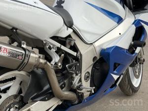 Suzuki Gsxr 2001 in Riga, with an engine capacity of 0.60 L and mileage of 0 thousand km for 2500 €, photo 7 on AUTOMOTO.COM.LV