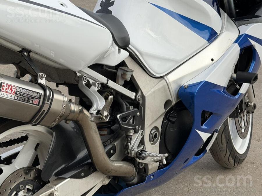 Suzuki Gsxr 2001 in Riga, with an engine capacity of 0.60 L and mileage of 0 thousand km for 2500 €, photo 7 on AUTOMOTO.COM.LV