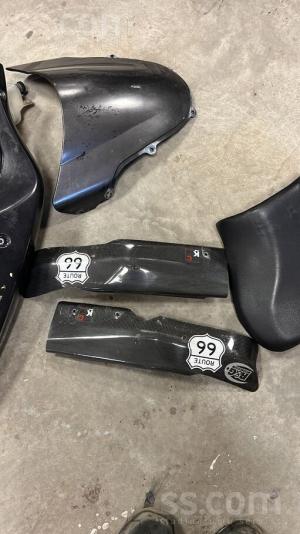 Suzuki Gsxr 2001 Rīga, ar dzinēja tilpumu 0.60 L un nobraukumu 0 tūkst. km par 500 €, foto 6 vietnē AUTOMOTO.COM.LV