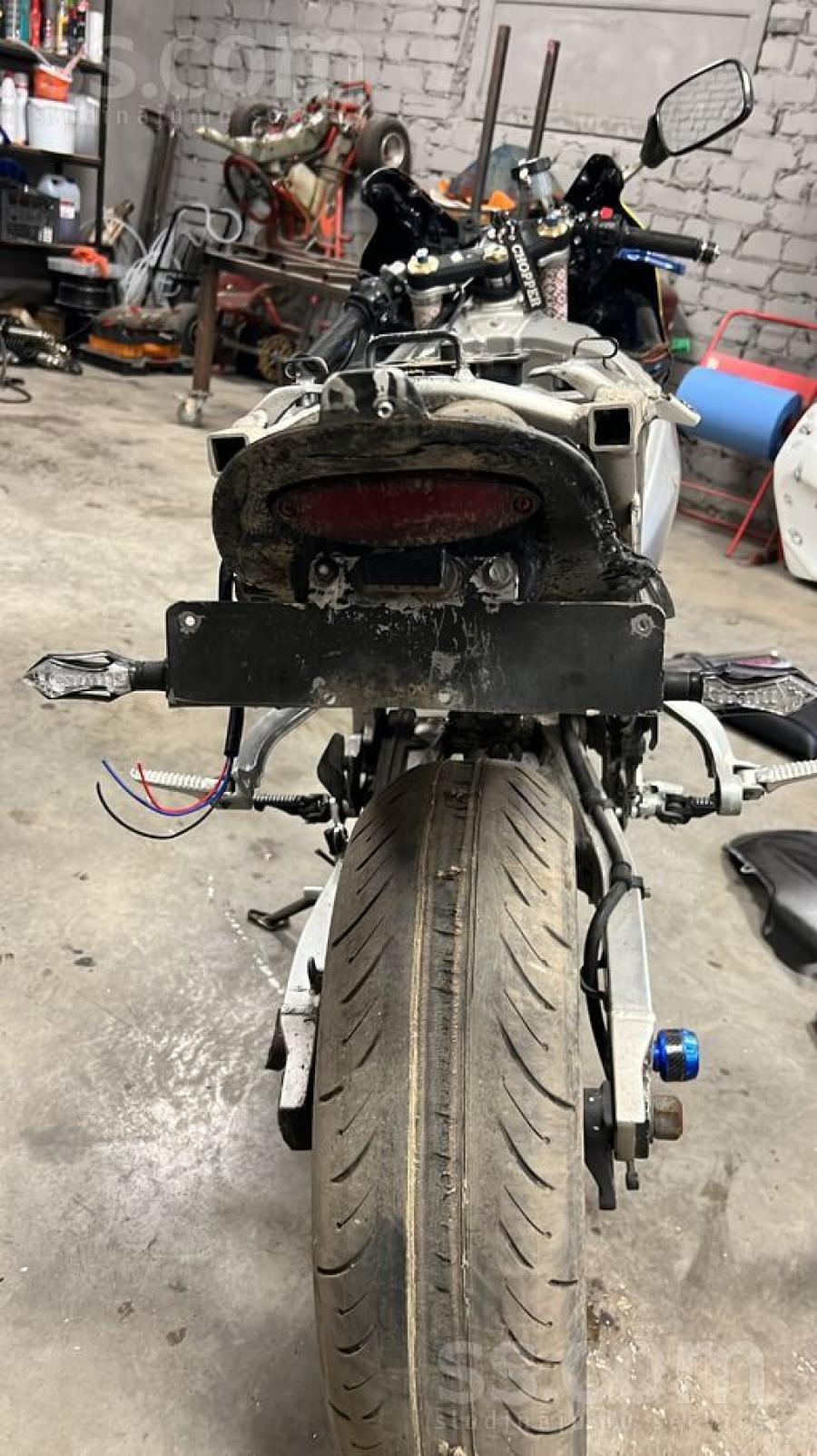 Suzuki Gsxr 2001 Rīga, ar dzinēja tilpumu 0.60 L un nobraukumu 0 tūkst. km par 500 €, foto 10 vietnē AUTOMOTO.COM.LV