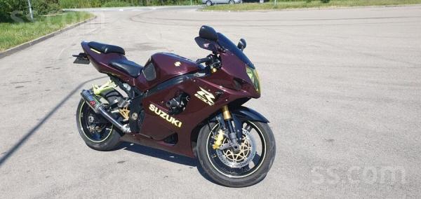 Suzuki Gsxr 2004 Jēkabpils, ar dzinēja tilpumu 0.99 L un nobraukumu 0 tūkst. km par 2900 €, foto 1 vietnē AUTOMOTO.COM.LV