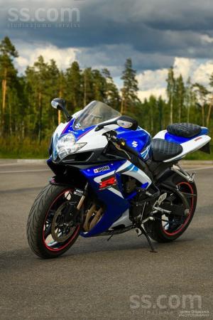 Suzuki Gsxr 2006 in Riga, with an engine capacity of 0.75 L and mileage of 0 thousand km for 5200 €, photo 3 on AUTOMOTO.COM.LV