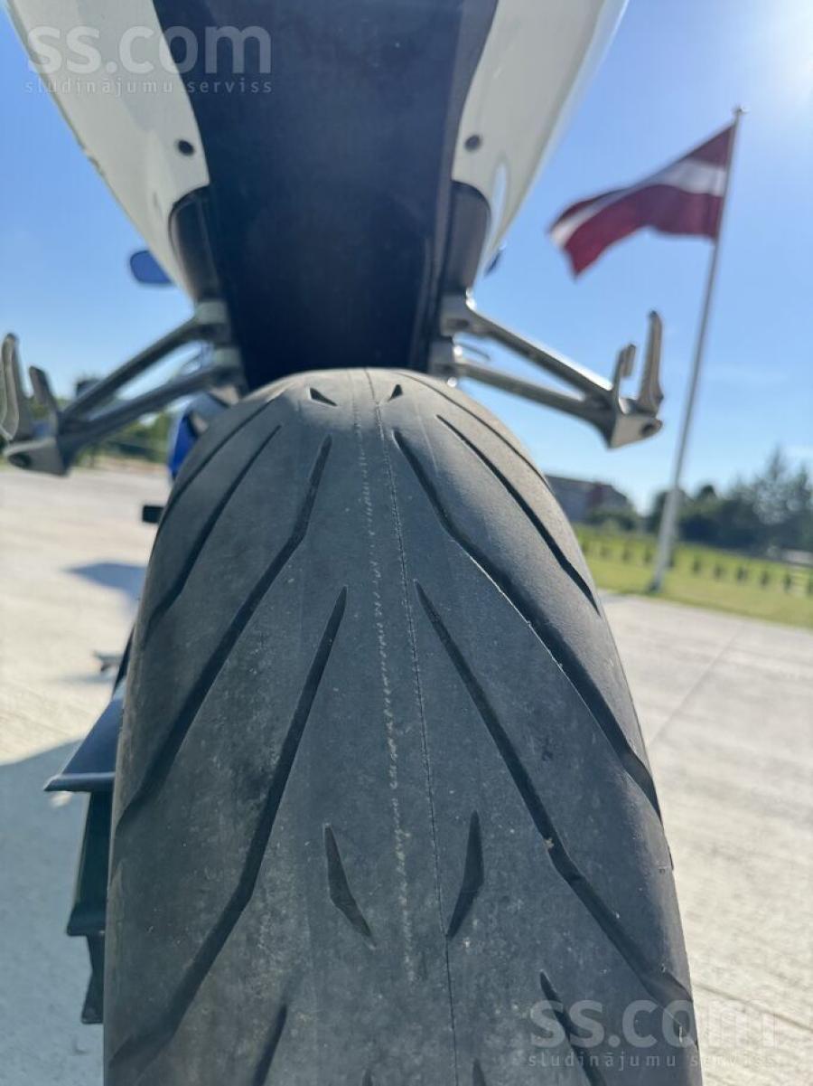 Suzuki Gsxr 2007 in Valmiera, with an engine capacity of 0.60 L and mileage of 0 thousand km for 4600 €, photo 11 on AUTOMOTO.COM.LV