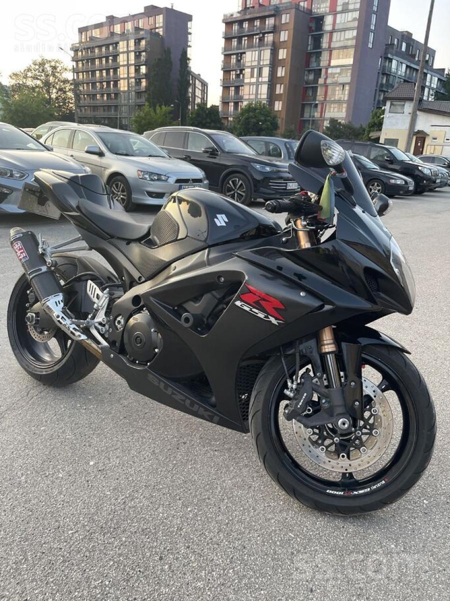 Suzuki Gsxr 2008 Rīga, ar dzinēja tilpumu 1.00 L un nobraukumu 0 tūkst. km par 4500 €, foto 1 vietnē AUTOMOTO.COM.LV