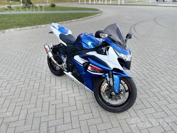 Suzuki Gsxr 2012 in Riga, with an engine capacity of 1.00 L and mileage of 0 thousand km for 7500 €, photo 1 on AUTOMOTO.COM.LV