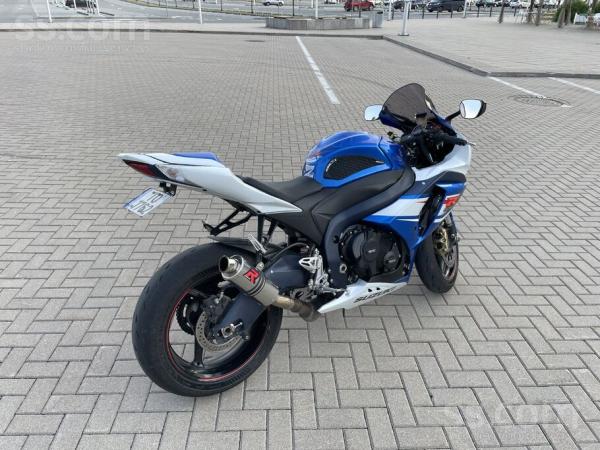 Suzuki Gsxr 2012 in Riga, with an engine capacity of 1.00 L and mileage of 0 thousand km for 7500 €, photo 4 on AUTOMOTO.COM.LV