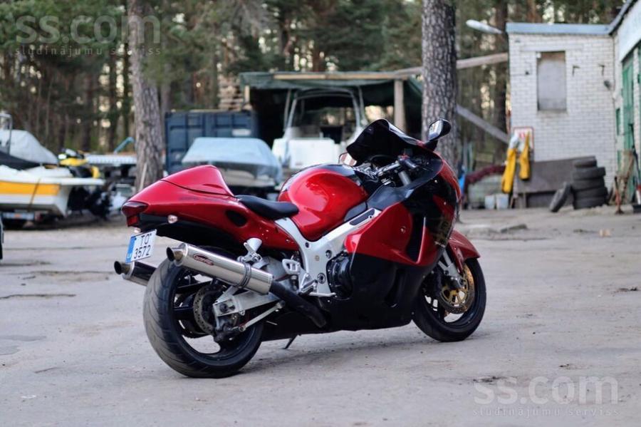 Suzuki Hayabusa 1999 Rīga, ar dzinēja tilpumu 1.30 L un nobraukumu 0 tūkst. km par 4200 €, foto 5 vietnē AUTOMOTO.COM.LV