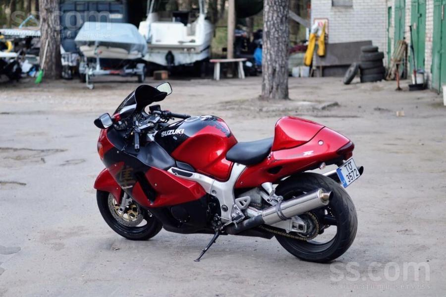Suzuki Hayabusa 1999 Rīga, ar dzinēja tilpumu 1.30 L un nobraukumu 0 tūkst. km par 4200 €, foto 6 vietnē AUTOMOTO.COM.LV