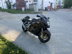 Suzuki Hayabusa 2004 Saldus, ar dzinēja tilpumu 1.30 L un nobraukumu 0 tūkst. km par 4000 €, foto  vietnē AUTOMOTO.COM.LV