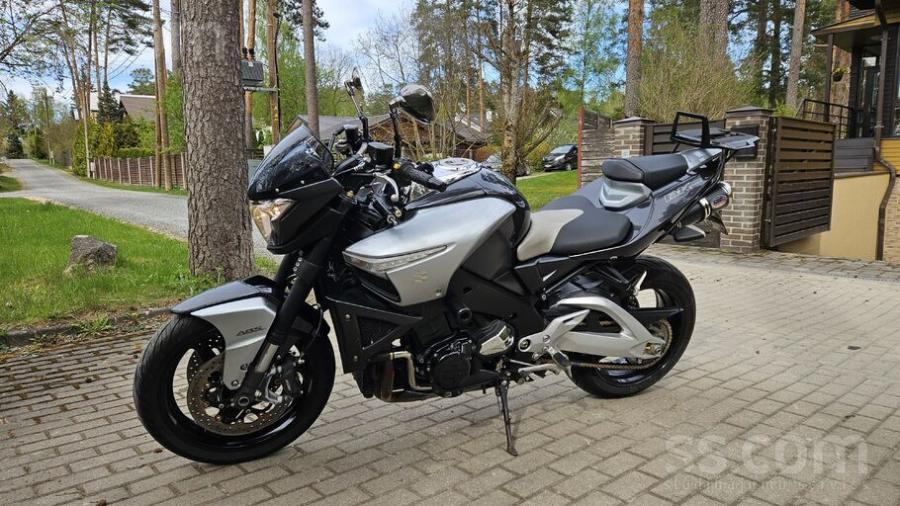 Suzuki Hayabusa 2010 Rīga, ar dzinēja tilpumu 1.34 L un nobraukumu 0 tūkst. km par 7500 €, foto 4 vietnē AUTOMOTO.COM.LV