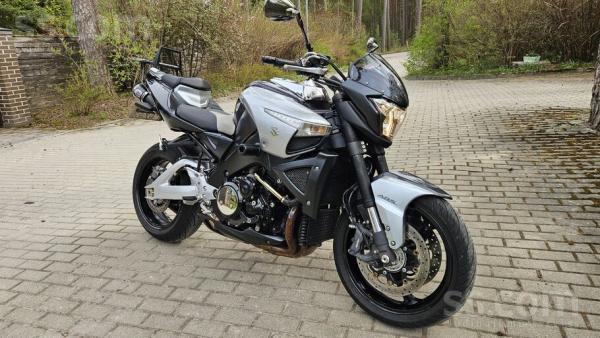 Suzuki Hayabusa 2010 Rīga, ar dzinēja tilpumu 1.34 L un nobraukumu 0 tūkst. km par 7500 €, foto 4 vietnē AUTOMOTO.COM.LV