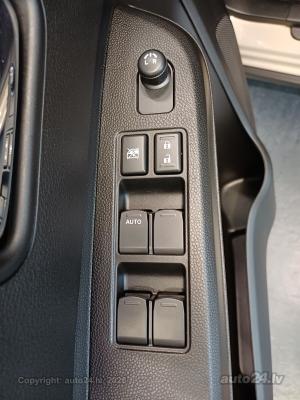 Smilšu krāsa Suzuki Ignis 2023 Tallina, ar dzinēja tilpumu 1.20 L un nobraukumu 50 tūkst. km par 14999 €, foto 23 vietnē AUTOMOTO.COM.LV