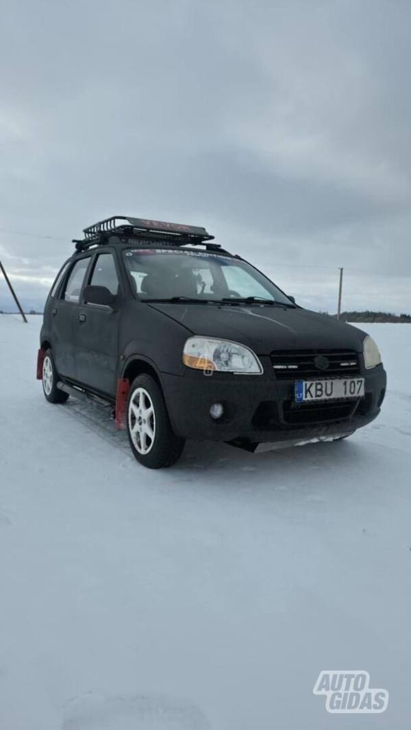 Melns Suzuki Ignis 2002 Kauņa, ar dzinēja tilpumu 1.30 L un nobraukumu 196 tūkst. km par 1350 €, foto 1 vietnē AUTOMOTO.COM.LV