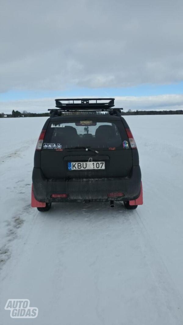 Melns Suzuki Ignis 2002 Kauņa, ar dzinēja tilpumu 1.30 L un nobraukumu 196 tūkst. km par 1350 €, foto 5 vietnē AUTOMOTO.COM.LV