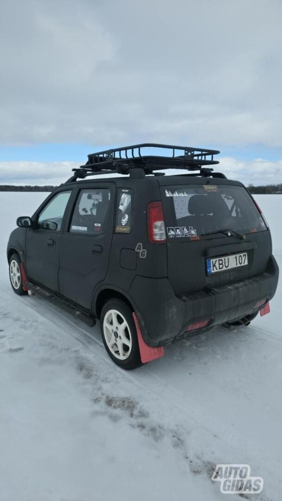 Black Suzuki Ignis 2002 in Kaunas, with an engine capacity of 1.30 L and mileage of 196 thousand km for 1350 €, photo 7 on AUTOMOTO.COM.LV