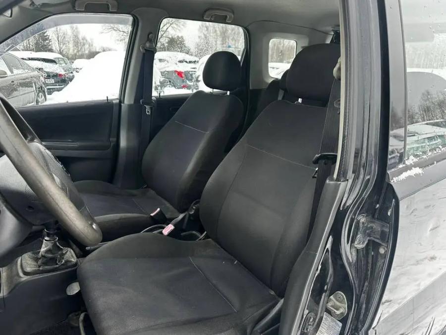 Black Suzuki Ignis 2005 in Jelgava, with an engine capacity of 1.20 L and mileage of 240 thousand km for 1300 €, photo 8 on AUTOMOTO.COM.LV