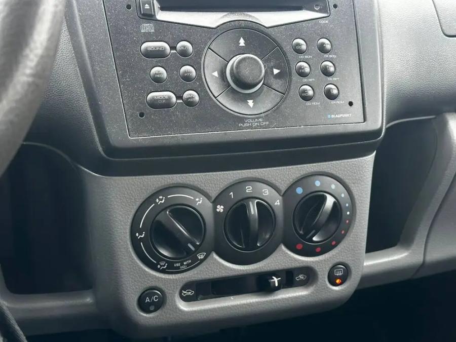 Black Suzuki Ignis 2005 in Jelgava, with an engine capacity of 1.20 L and mileage of 240 thousand km for 1300 €, photo 14 on AUTOMOTO.COM.LV