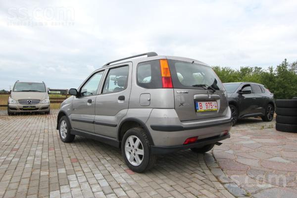 Pelēks Suzuki Ignis 2004 Liepāja, ar dzinēja tilpumu 1.30 L un nobraukumu 117 tūkst. km par 2700 €, foto 6 vietnē AUTOMOTO.COM.LV