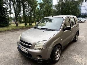 Suzuki Ignis 2004 in Vilnius, with an engine capacity of 1.30 L and mileage of 286 thousand km for 380 €, photo 4 on AUTOMOTO.COM.LV