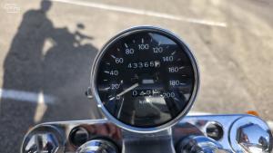 Black Suzuki Intruder 1988 in Vilnius, with an engine capacity of 1.40 L and mileage of 43 thousand km for 3100 €, photo 14 on AUTOMOTO.COM.LV