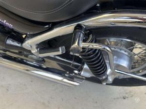 Black Suzuki Intruder 1991 in Radviliskis, with an engine capacity of 1.36 L and mileage of 62 thousand km for 2250 €, photo 16 on AUTOMOTO.COM.LV