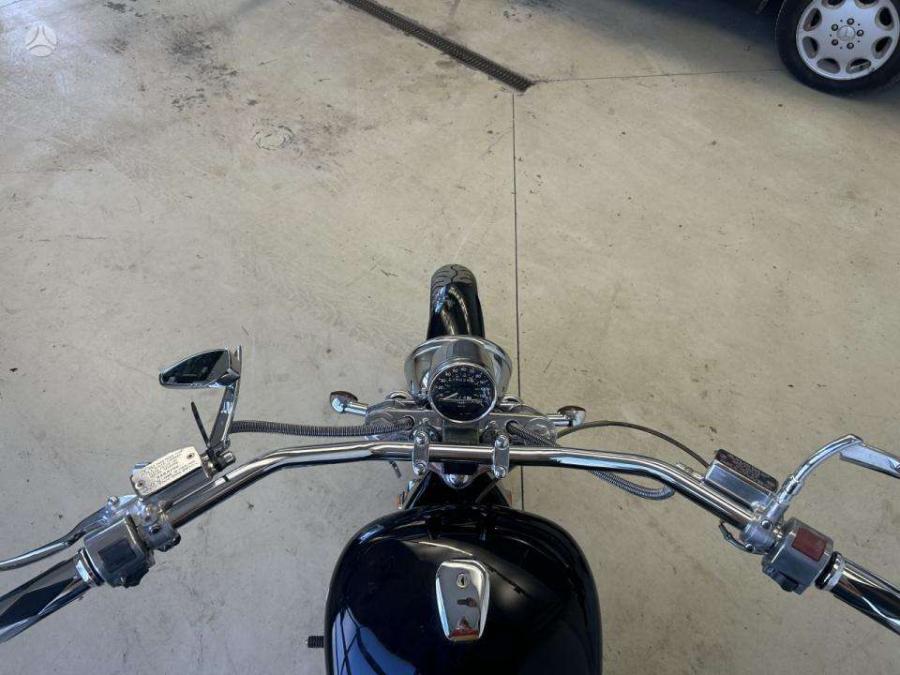 Black Suzuki Intruder 1991 in Radviliskis, with an engine capacity of 1.36 L and mileage of 62 thousand km for 2250 €, photo 21 on AUTOMOTO.COM.LV
